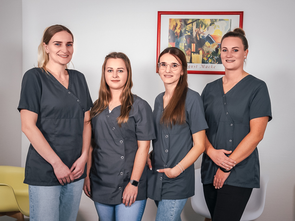 Team – Hausarzt Dillenburg | Dr. Tünde Szasz-Toth +49277121666
